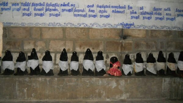 The Somaskanda sculptures: The story of the missing Ganesha - Storytrails